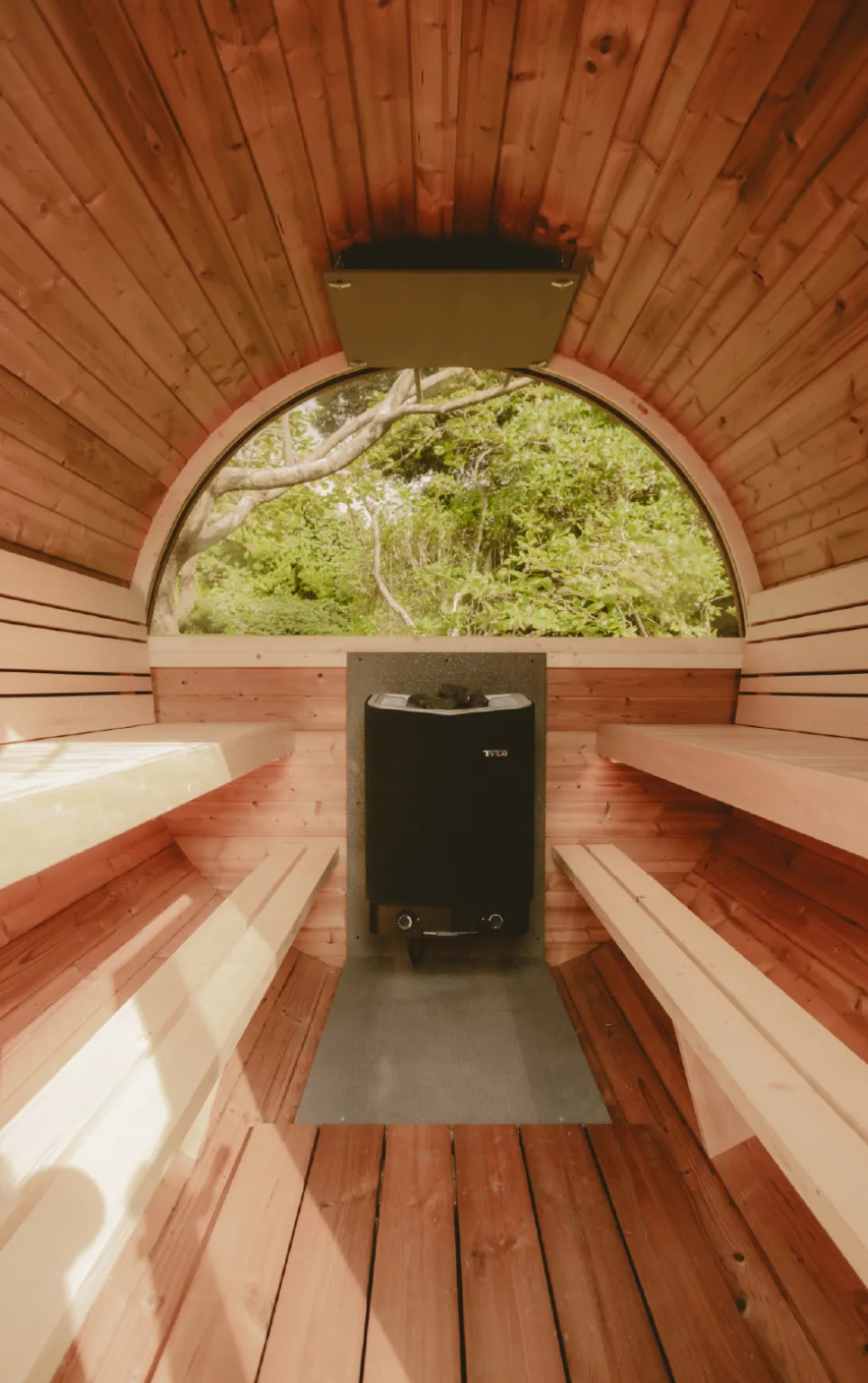 Sauna & Garden | villa itsutsu - goto island